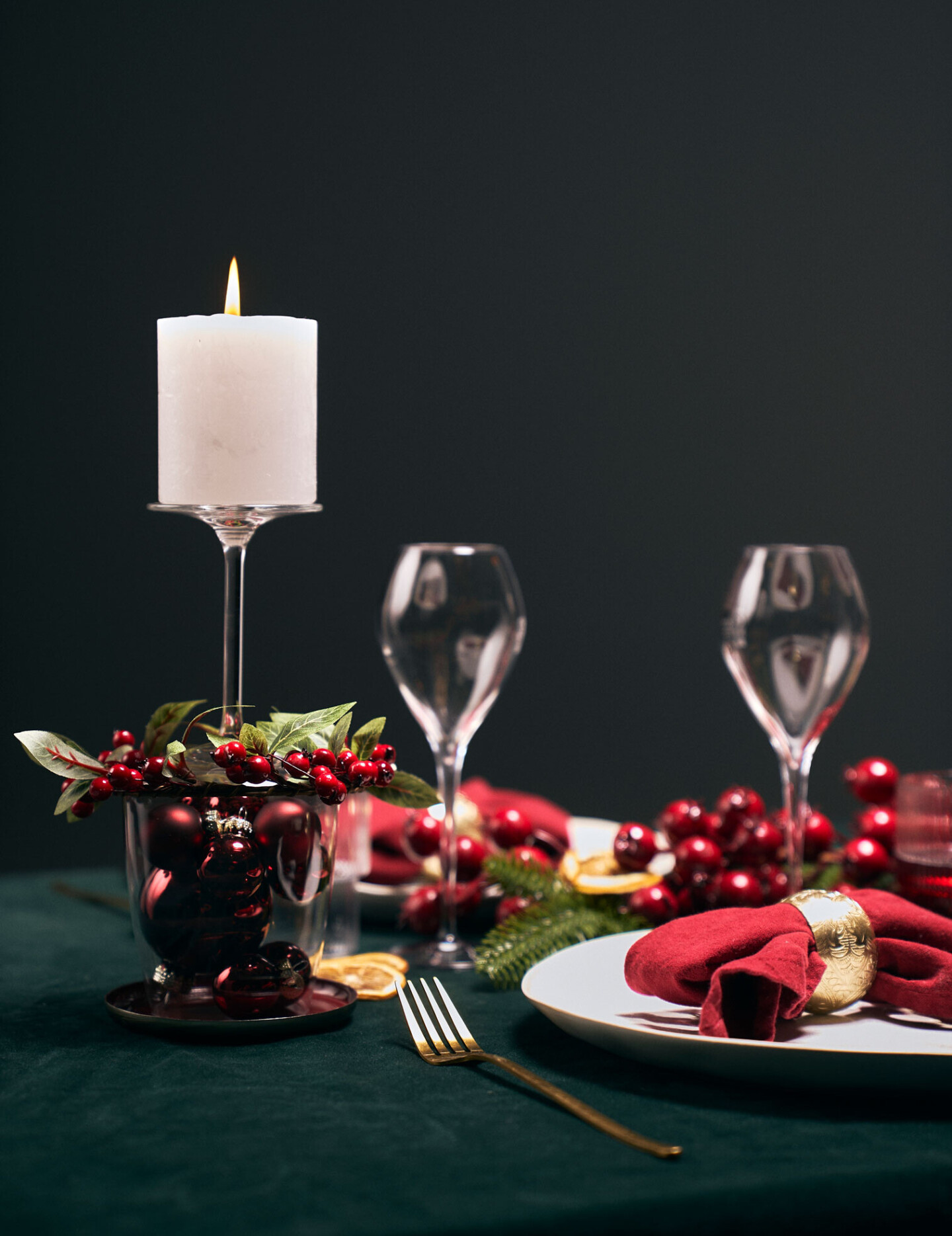 Weihnachtszauber am Tisch: Einfache DIY-Dekoration fürs Festessen